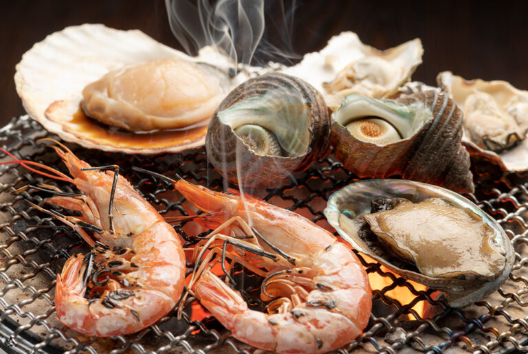 まっちゃん食堂 －三重県鳥羽市 食べ飲み放題－ | 絶景を見ながらBBQ！☆★牡蠣などの海鮮・お肉・サイドメニュー食べ放題・飲み放題★☆